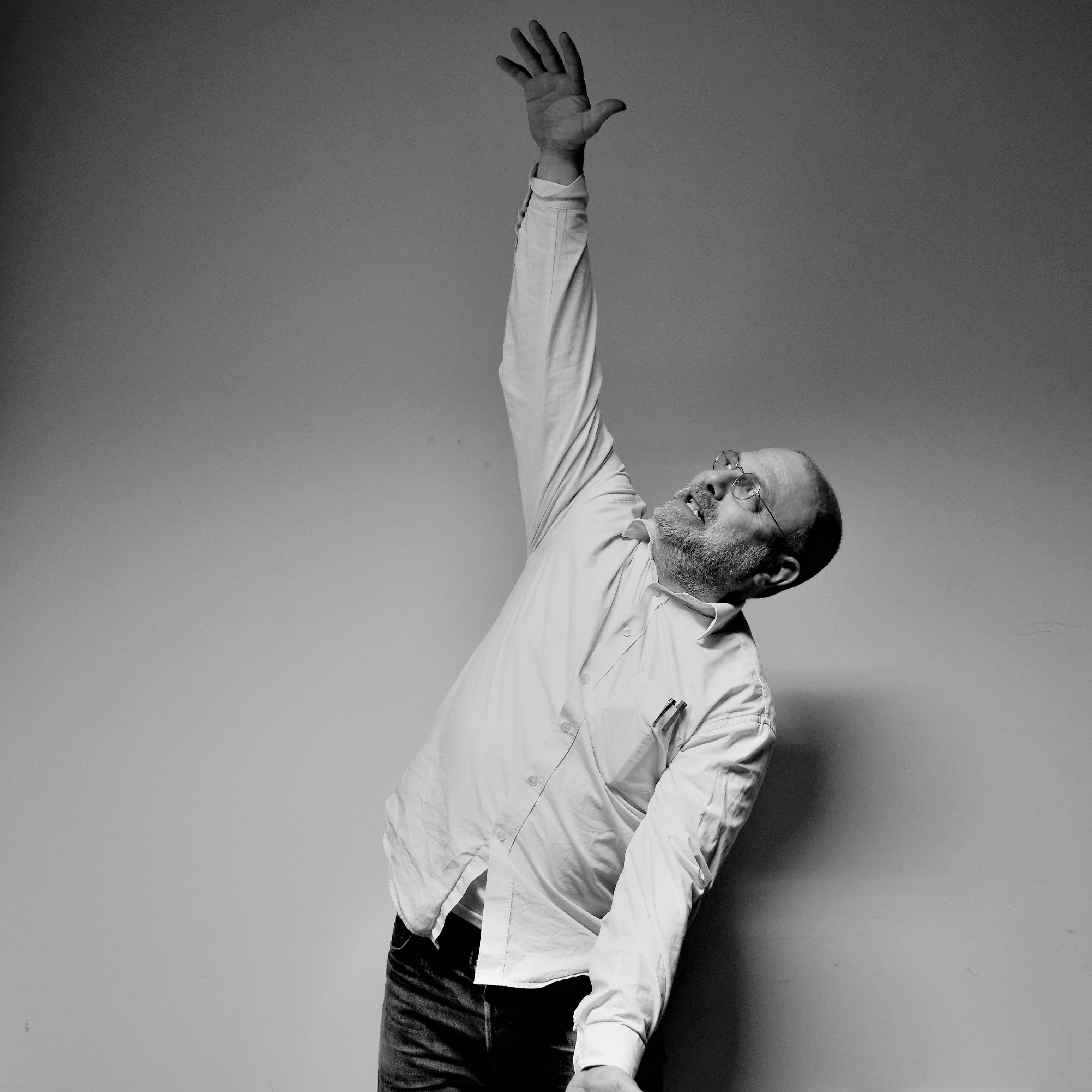 Interview Without Words, Jonathan Gill – The Herring